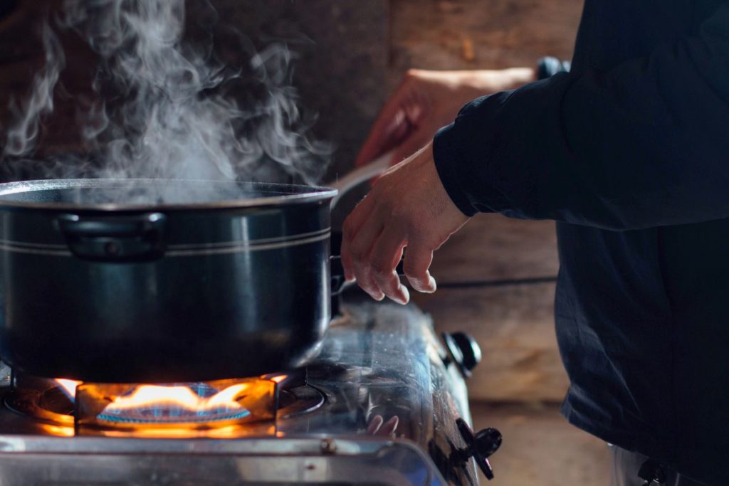 The Transition to Clean Cooking: How to Replace Gas?